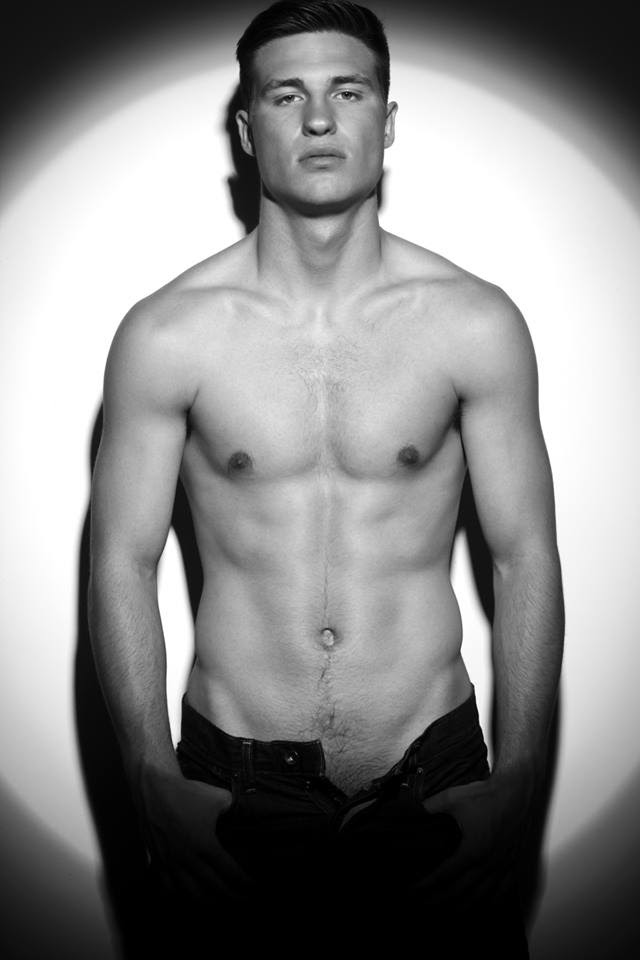 Seattle Artists Agency: SAA's Joey Castonguay!