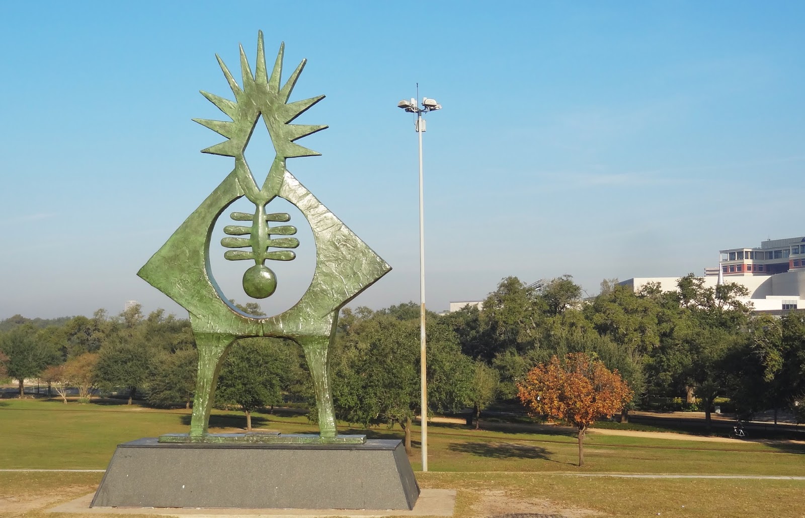 Houston in Pics: Atropos Key - Iconic hilltop sculpture at Miller Outdo