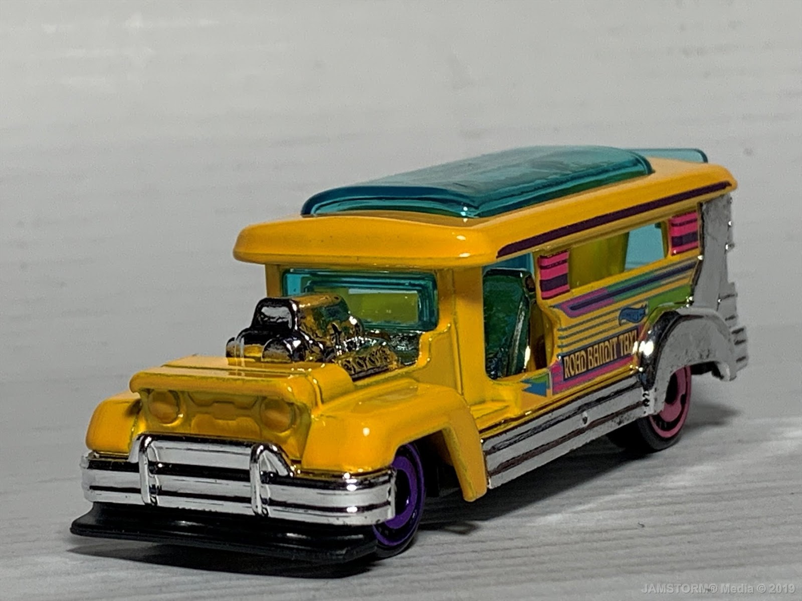 Motoring Culture: HW Metro | Road Bandit