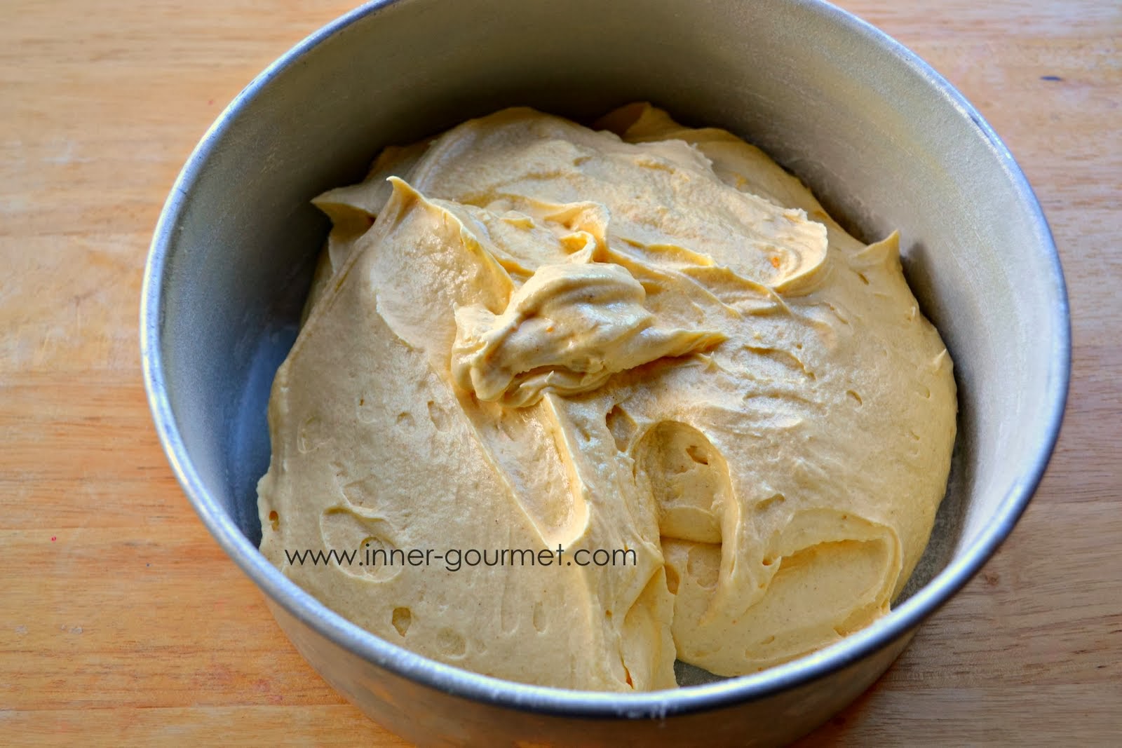 A Light and Fluffy Sponge Cake - Alica's Pepper Pot