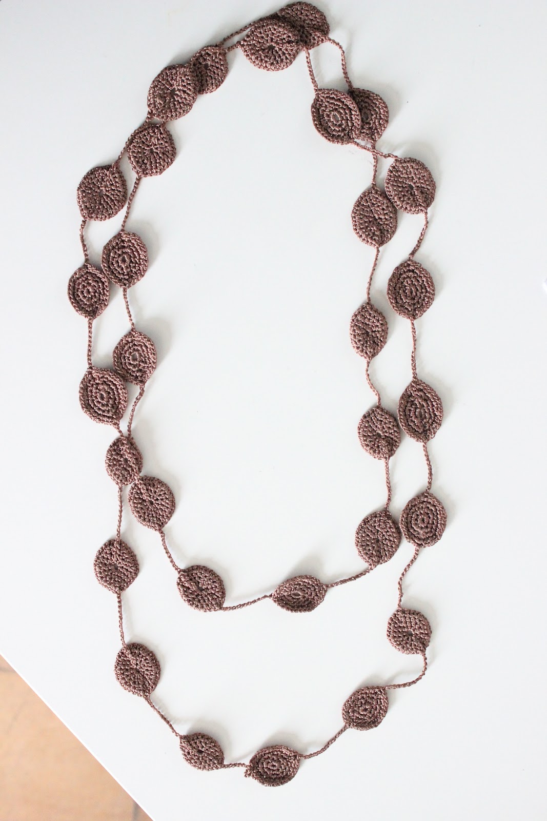 Ed.artesanatos: Colar de crochê