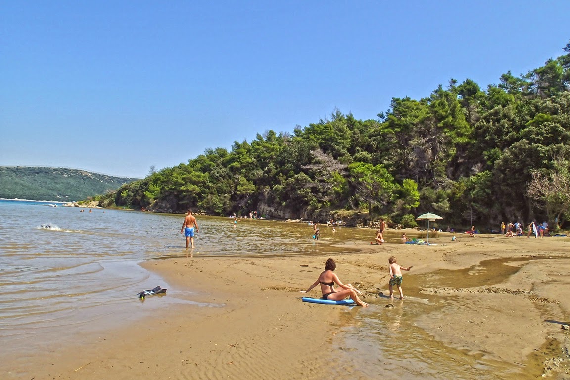 Wyspa Rab Chorwacja piaszczysta plaża Sturić