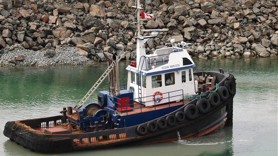 Tugboats, Tugboats, Tugboats: Ocean Warlock