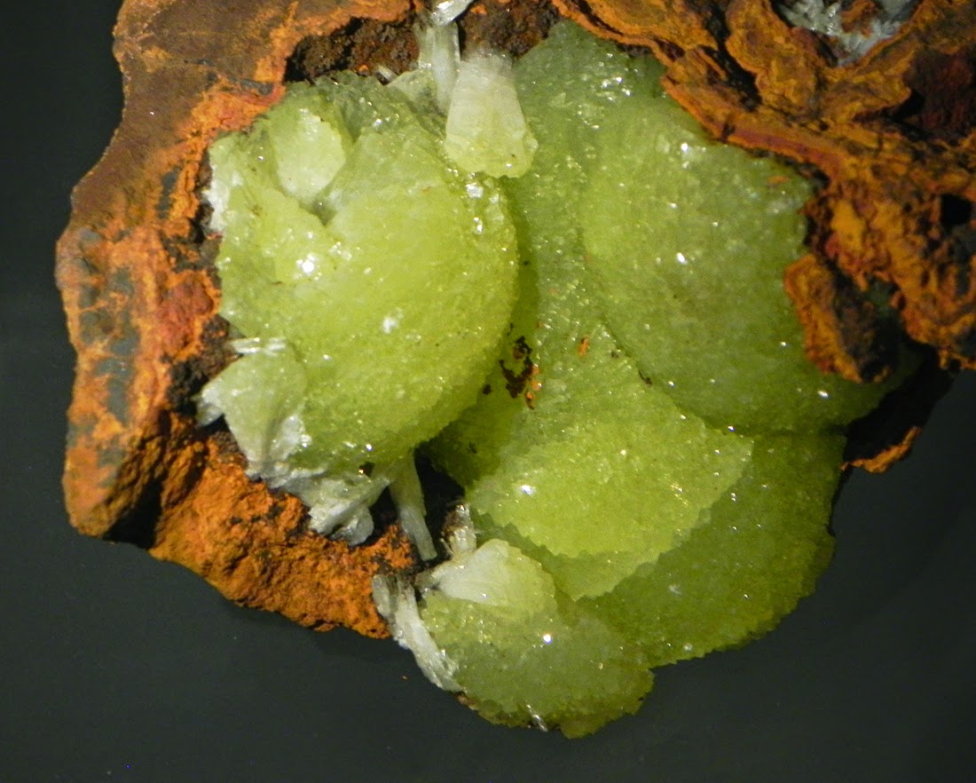 MINERALES: ADAMITA