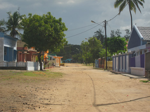 Postcards from East Africa: Continuing north in Mozambique: Chocas Mar ...