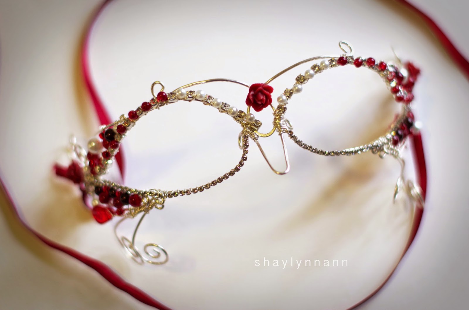 Wire Masquerade Mask - Shealynn's Faerie Shoppe