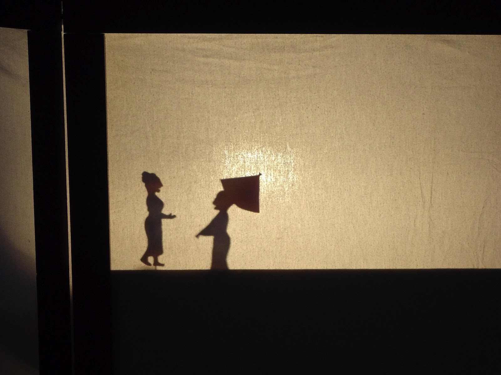 Blog d'Arthur: Shadow Puppet Stage