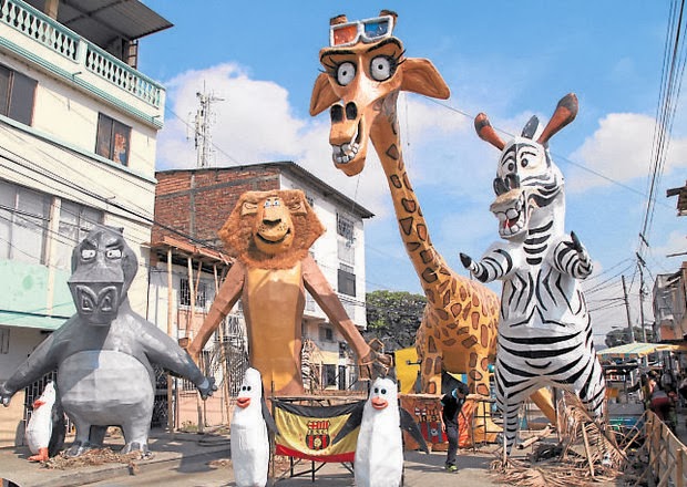 CONCURSO DE MONIGOTES GIGANTES: La Quema de Monigotes es una Tradición ...