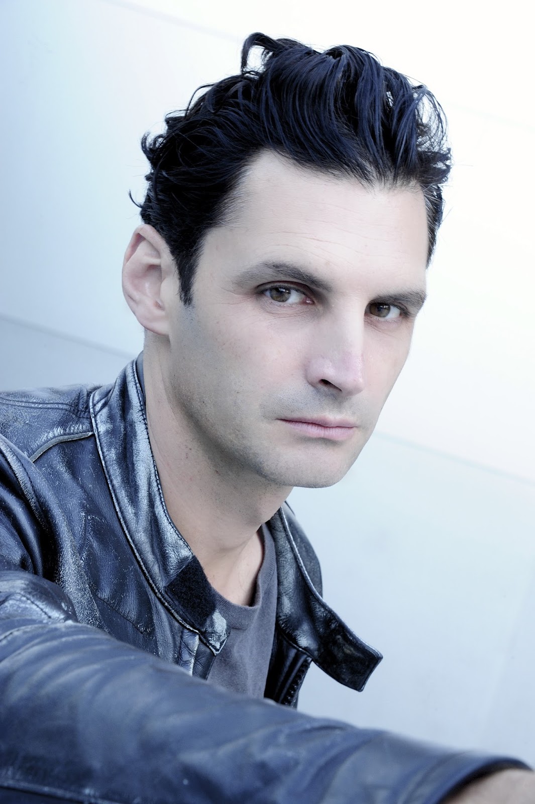 ANNe MARIe FOX PHOTOGRAPHY: JOHNNY SANTiAGO | ACToR/FiT MODeL ...