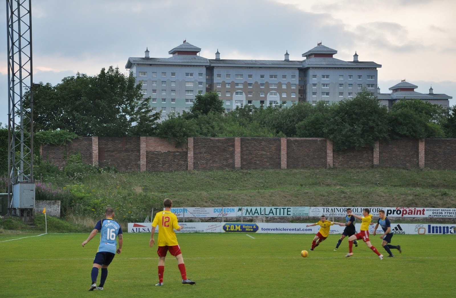 Extreme Football Tourism: SCOTLAND: Albion Rovers FC