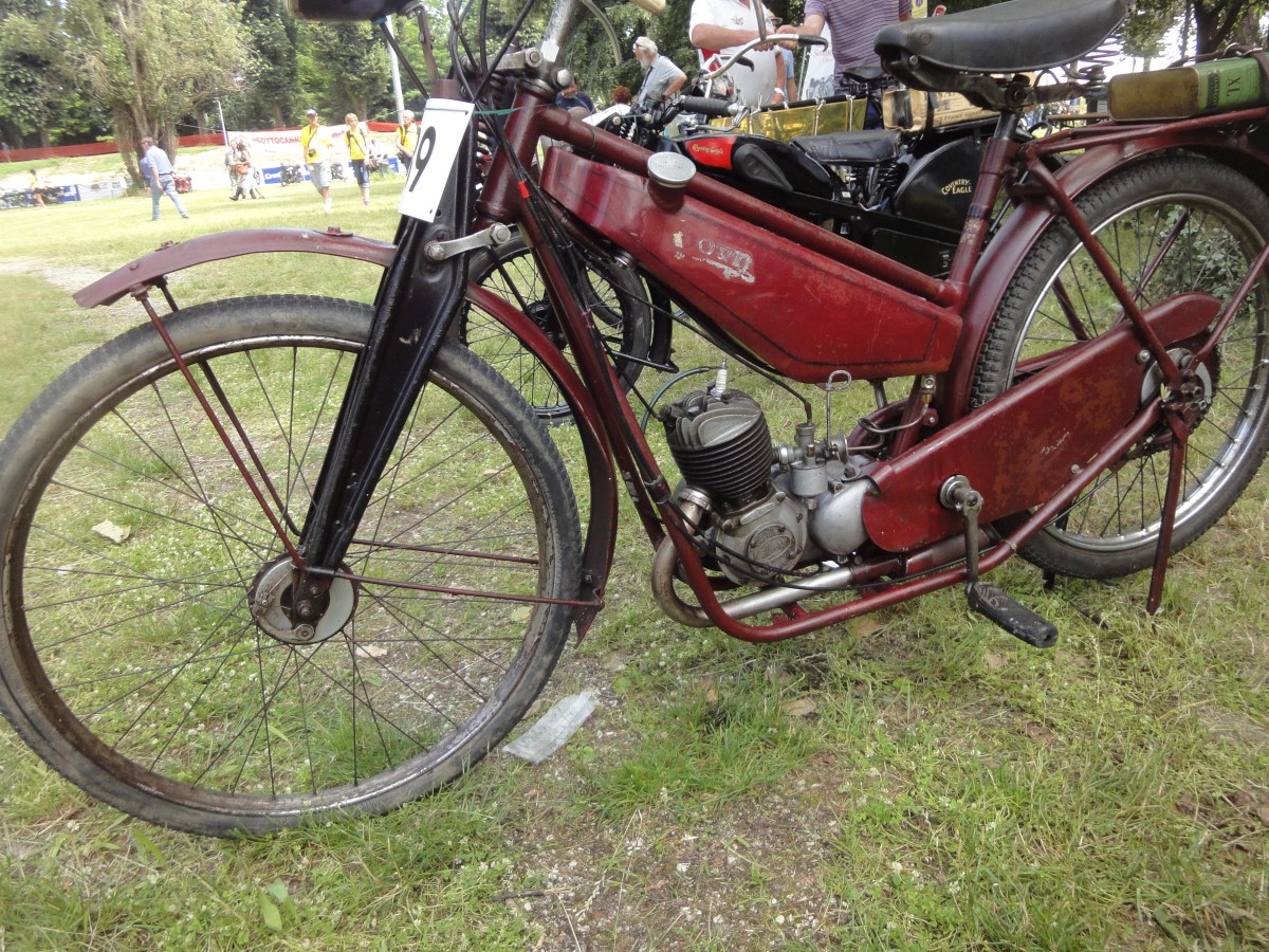 Amici delle Motobici Sottocanna: BOWN Auto Roadster 1954 Motore ...