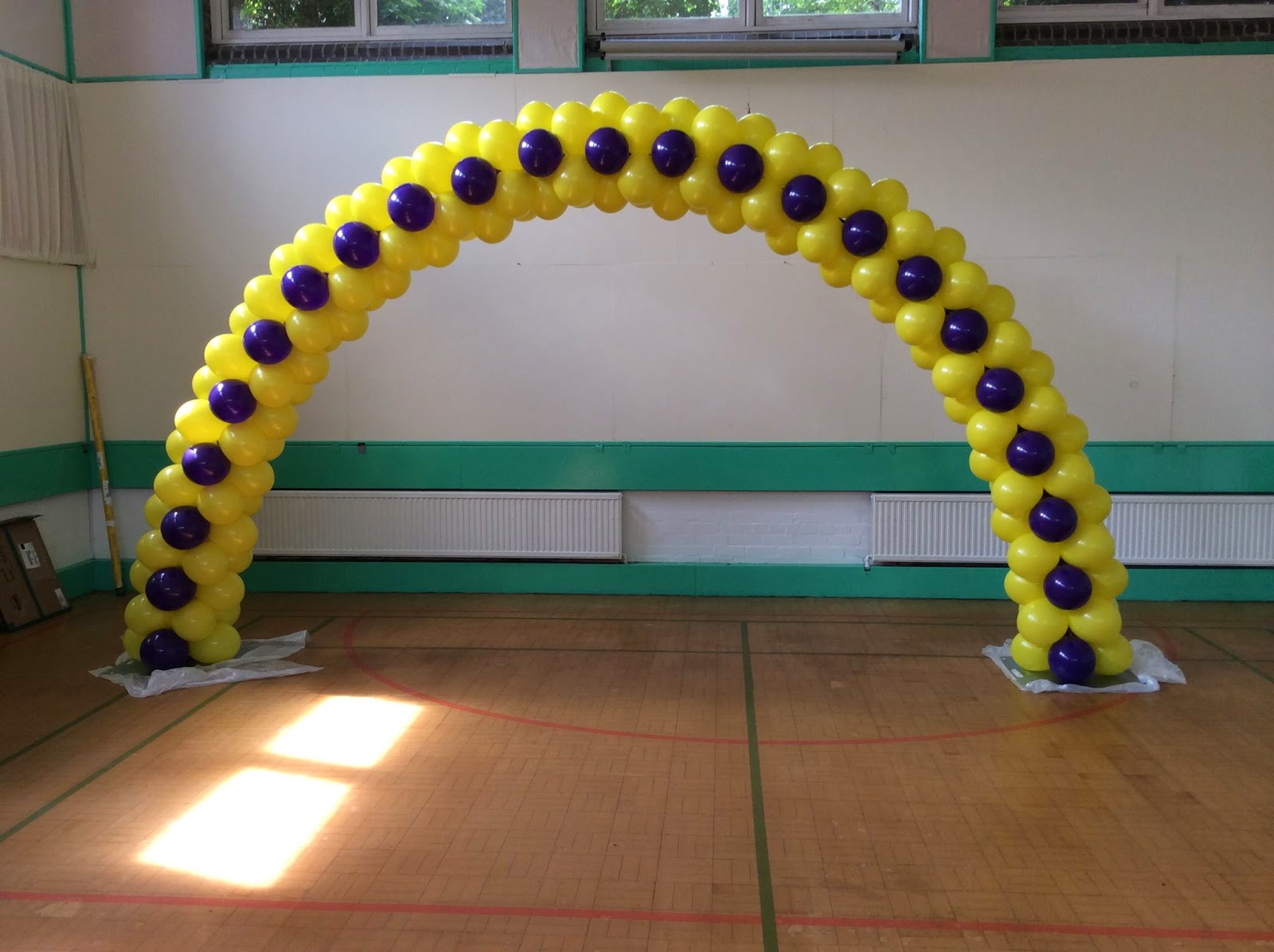 The Very Best Balloon Blog: Creating Air-Filled Arches and Columns ...