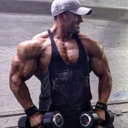 Worldwide Bodybuilders: Stallion boy from New Zealand Nathan Roe