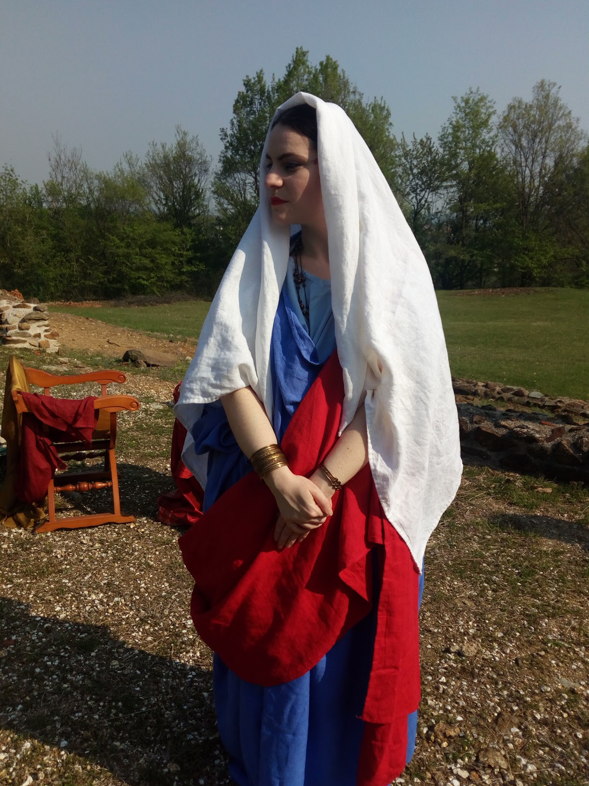 New Ancient Roman stola and veil in linen
