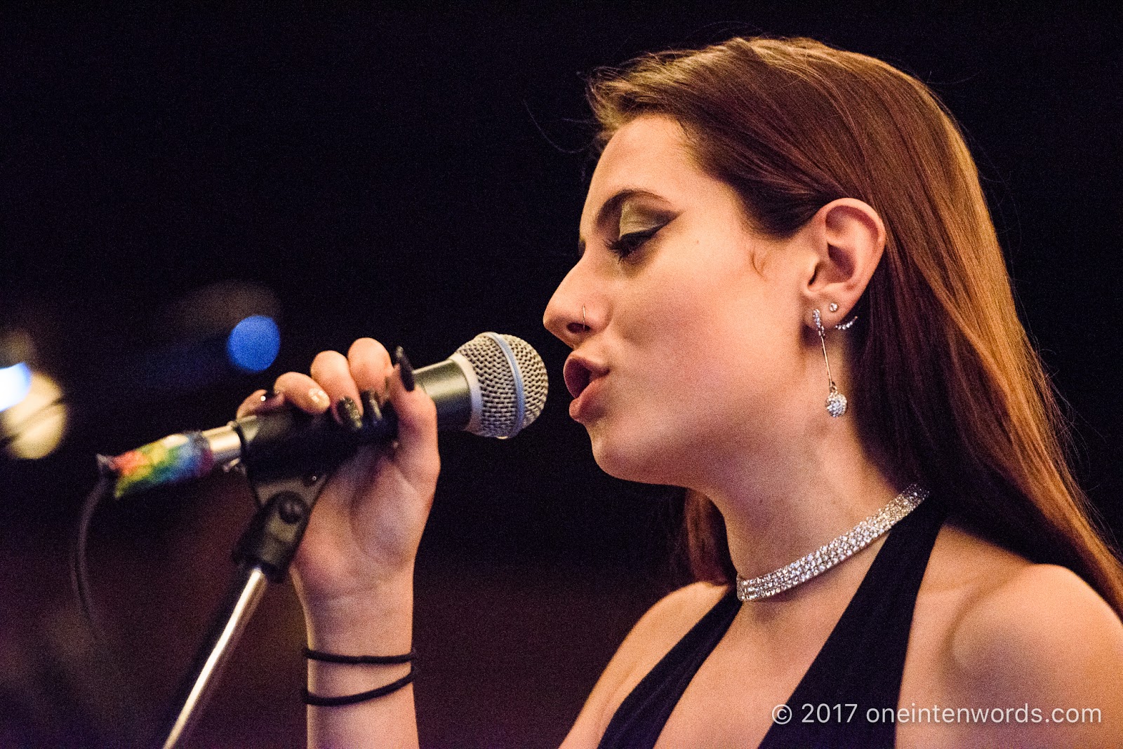 one in ten words: Vivien and Victoria Shepherd at The Junction City ...