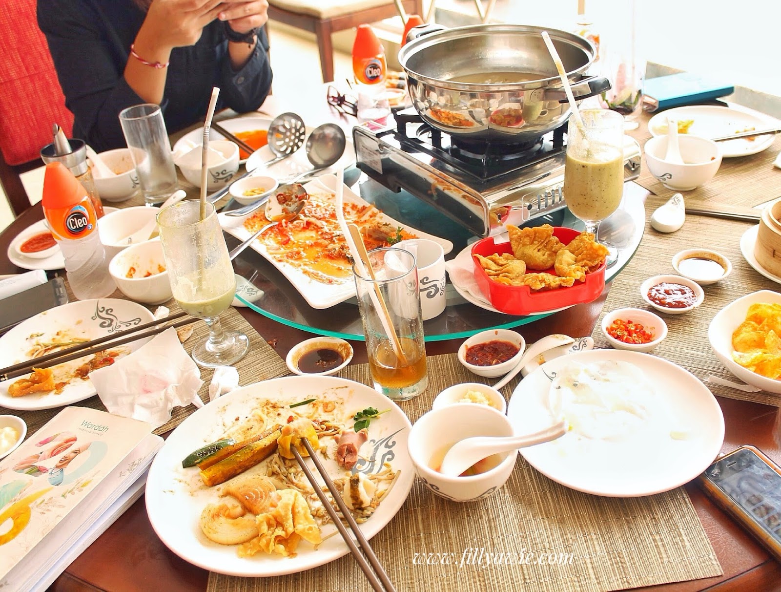 Golden Asian Restaurant - Hotel Four Points Makassar ( Suki and Pan ...