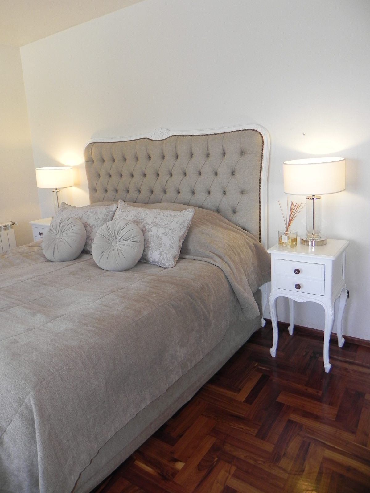 GRUMSDELG INTERIORES: cuarto principal