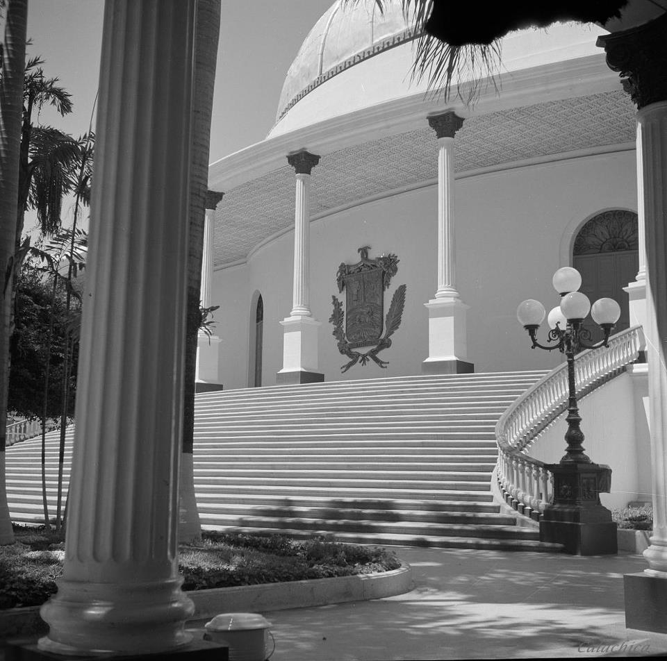 CARACAS EN RETROSPECTIVA: El Capitolio Federal