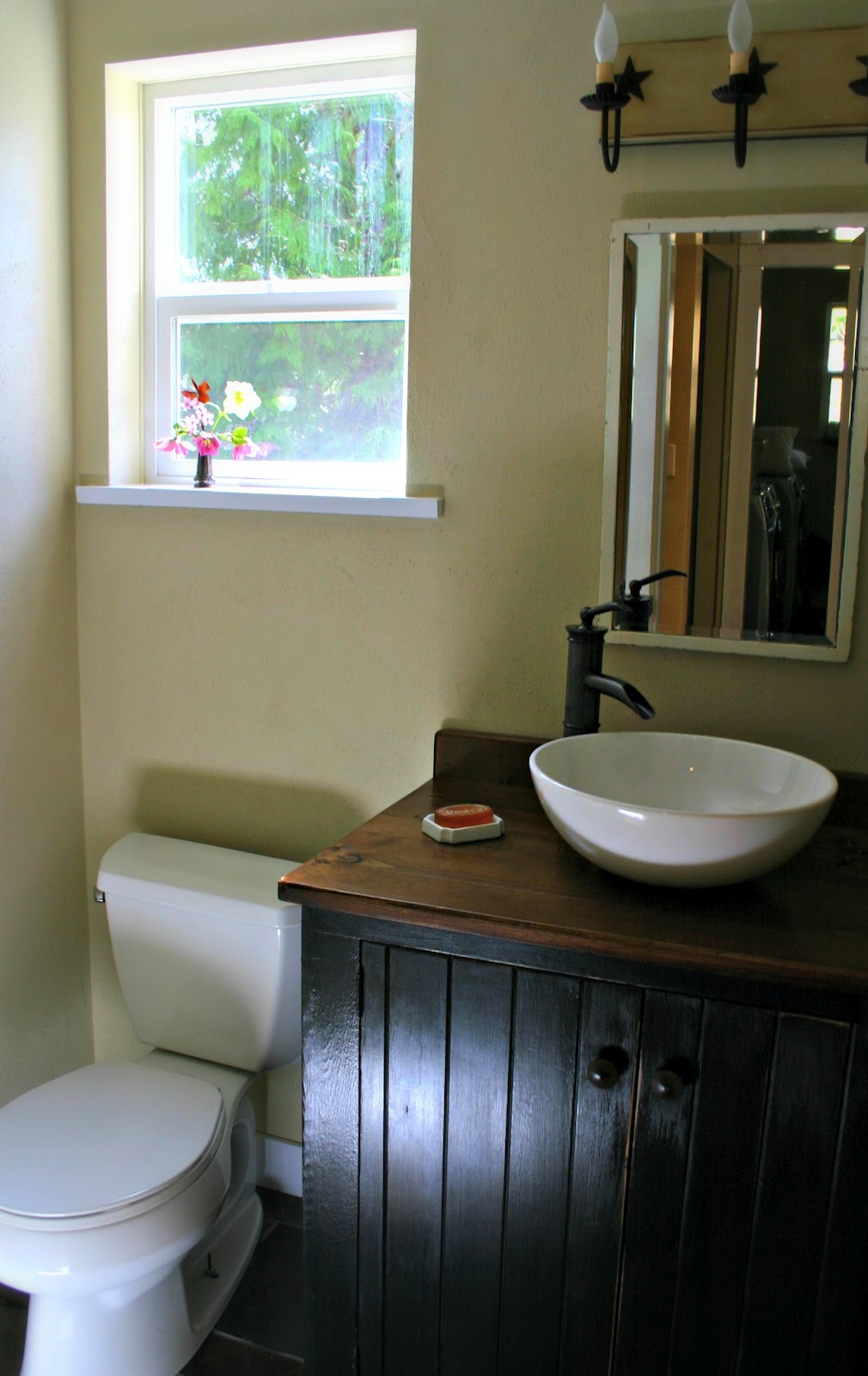 Mouse Droppings: Plain & Simple Powder Room Reveal