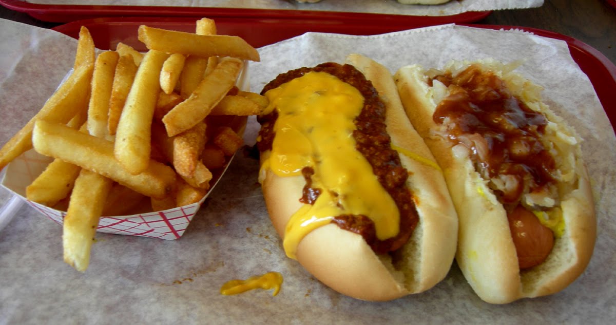The Great Birmingham Hot Dog Tour: Bama Hot Dogs