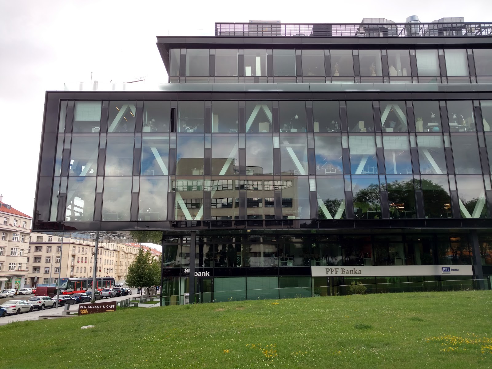 EntreVoir: PPF banka