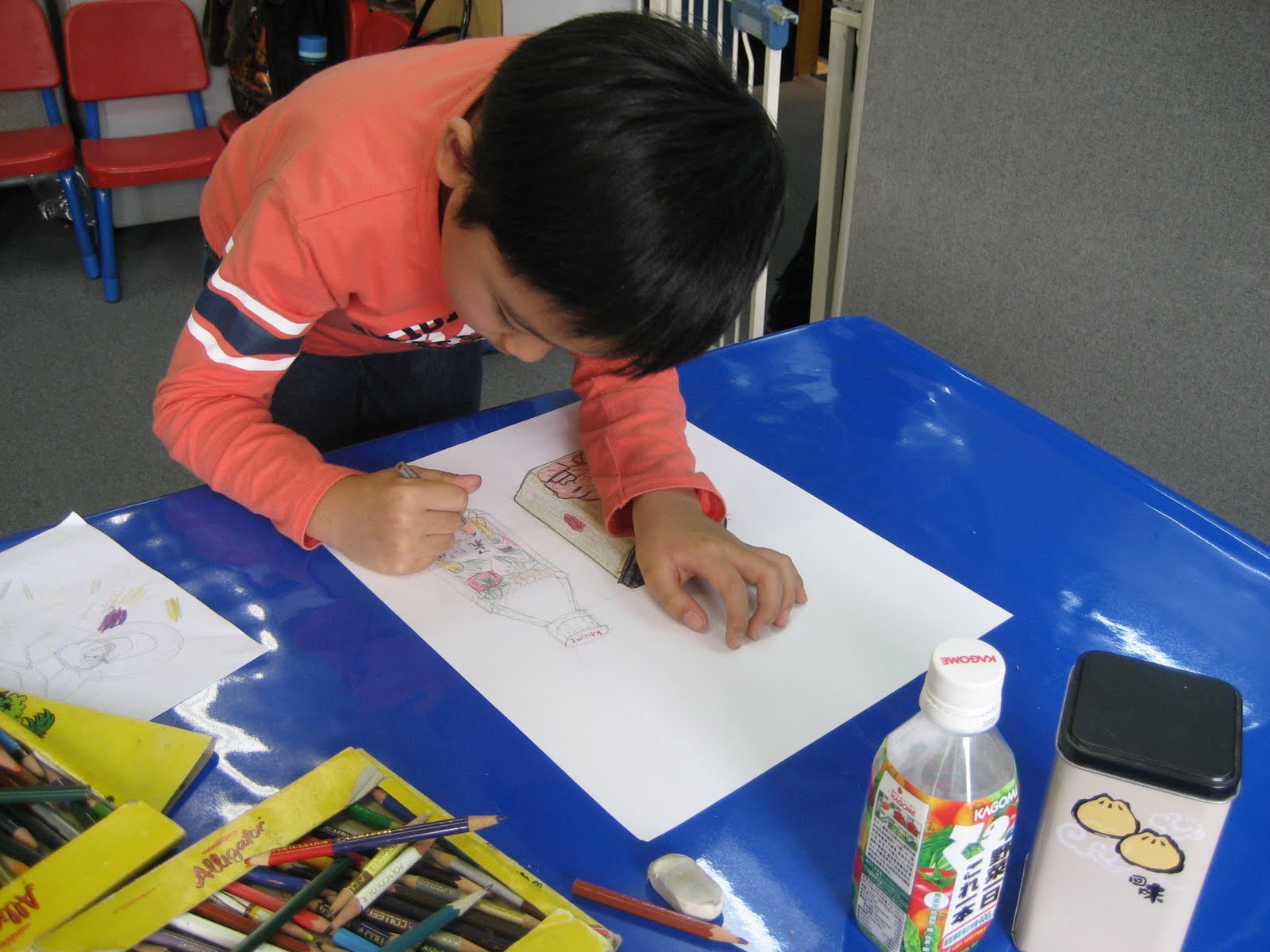 Visual art course for kids and adolecents: Regular visual arts classes