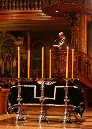 Acción Litúrgica: Preparando el mes de difuntos