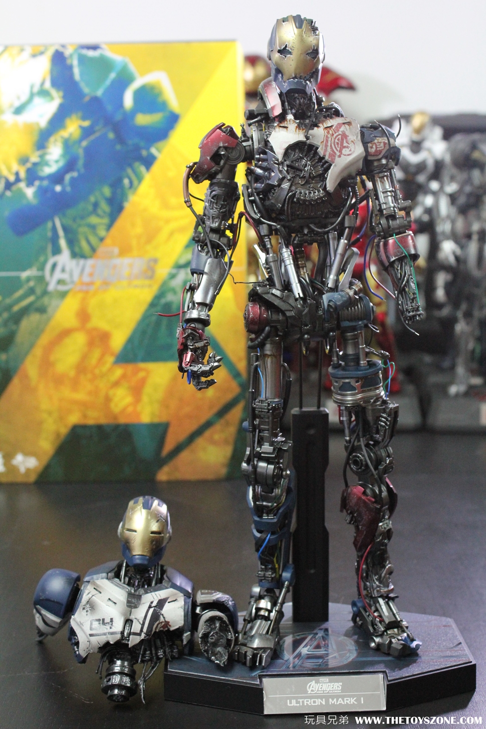 [玩具報告]Hot Toys-《復仇者聯盟2：奧創紀元》奧創-ULTRON MARK I - Toys Zone D 玩具兄弟 ...