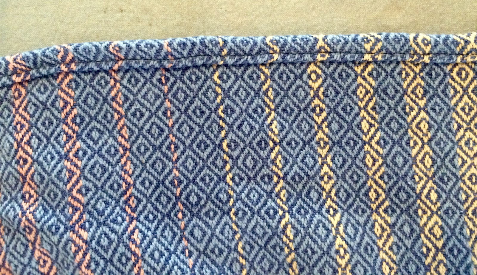 Peaceful and Creative Living : How To Weave A Baby Wrap