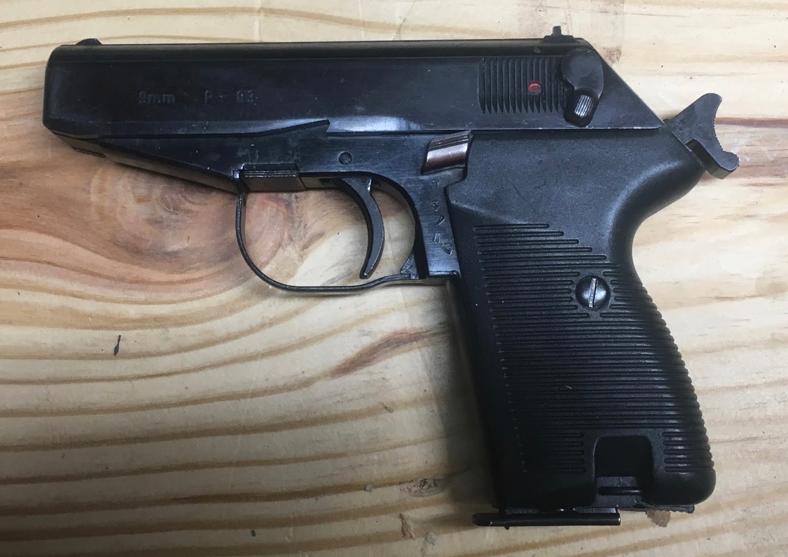 The Casual Shooter: The Polish P83 Wanad in 9x18 Makarov - Part I