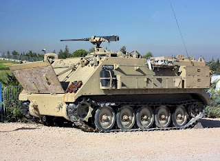 US Armored Personnel Carrier M113A1