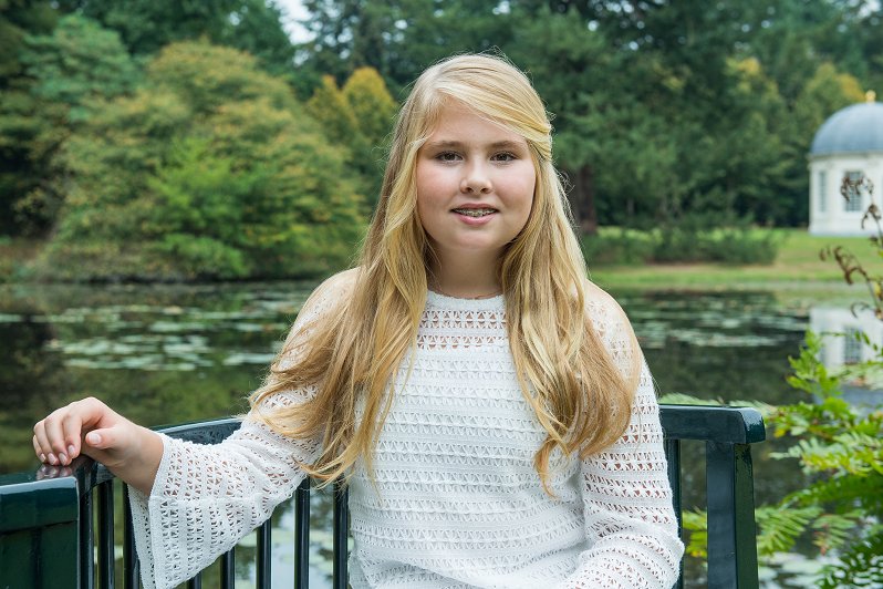 New photos of Princesses, Amalia, Ariane and Alexia were published