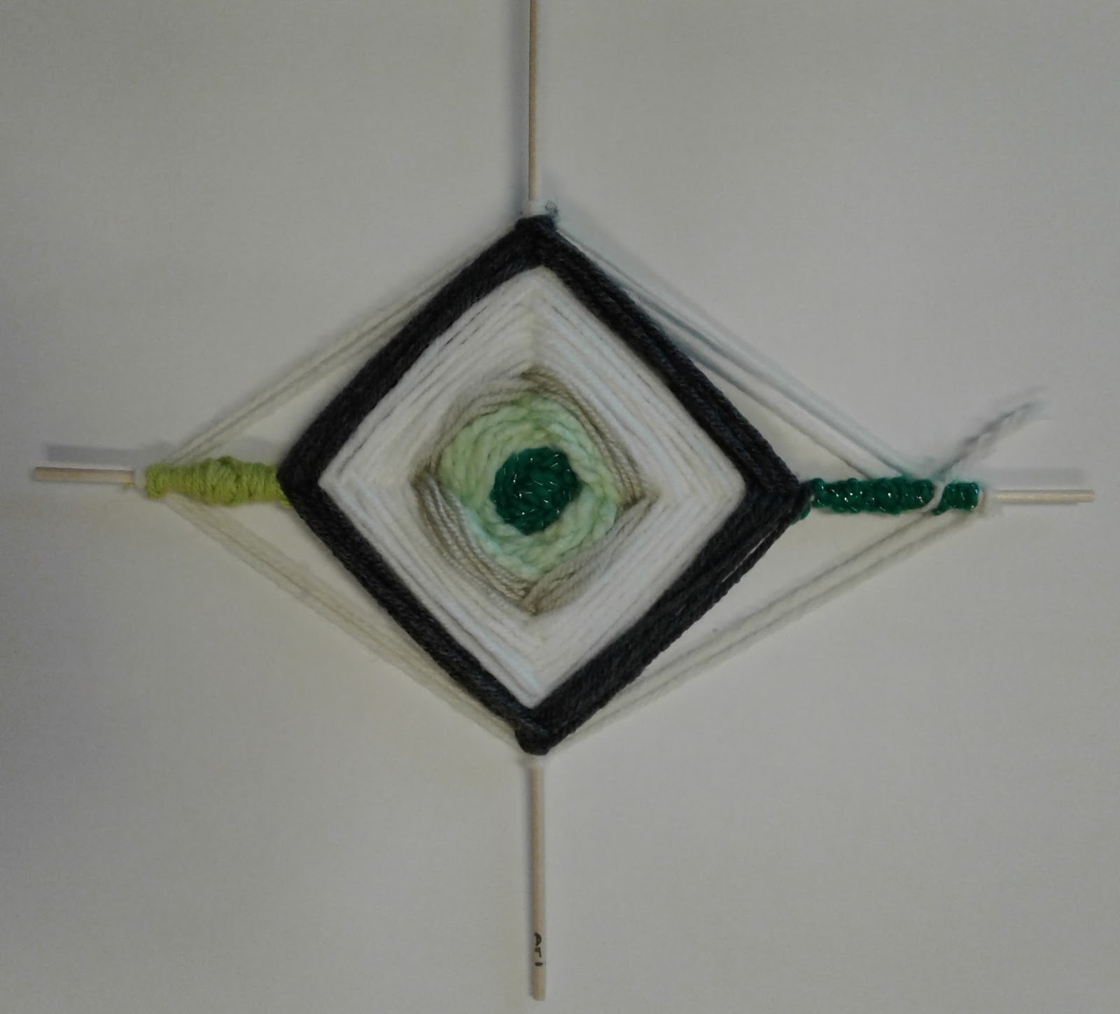 a faithful attempt: Weaving: Ojo de Dios or God's Eye Craft