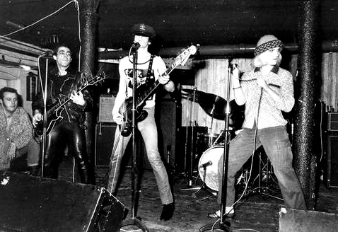 OLD, WEAK BUT ALWAYS A WANKER - THE PUNK YEARS: THE ELECTRIC CHAIRS ...