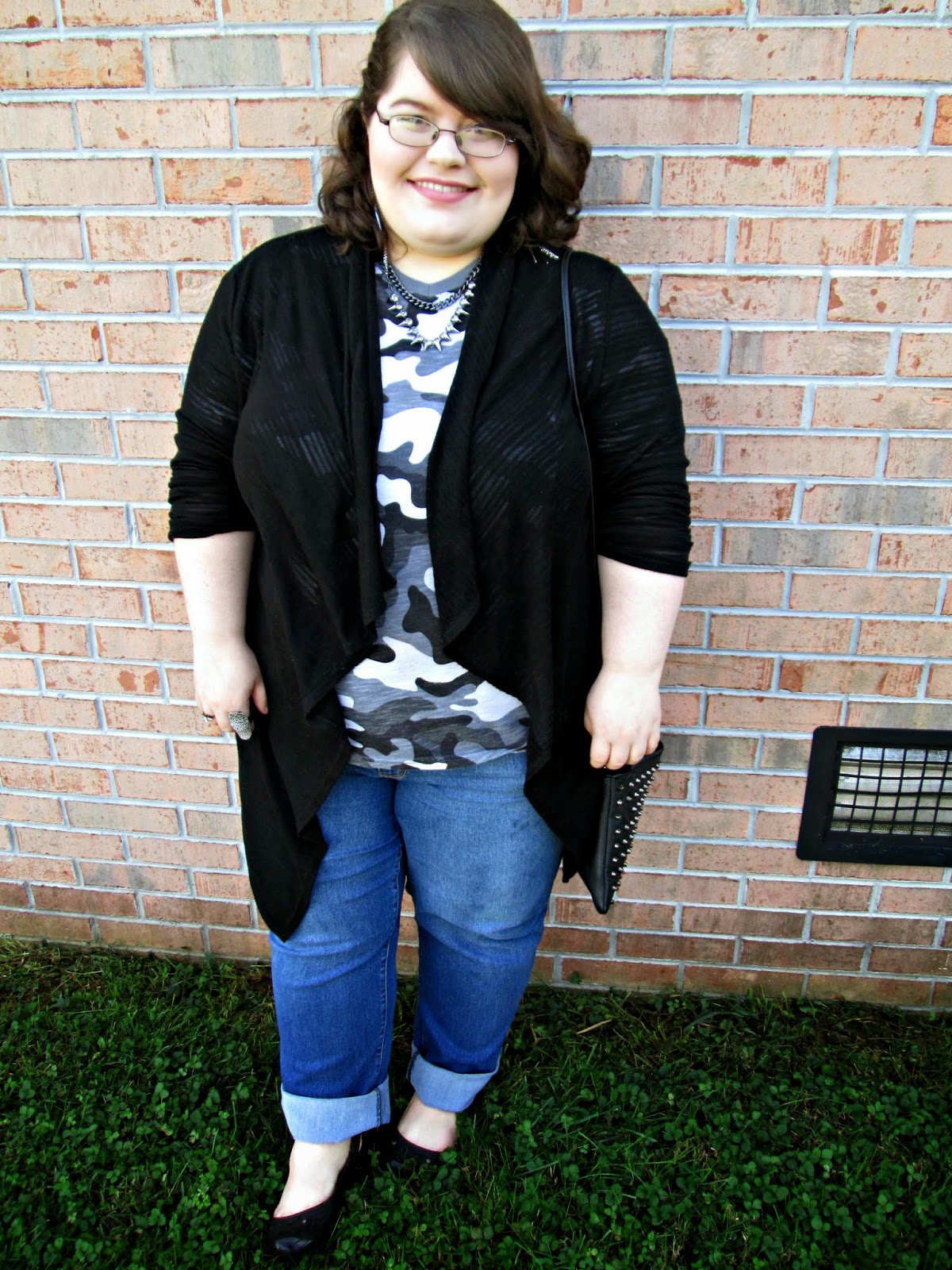 Unique Geek: Plus Size OOTD: You Can Never Have Too Much Camo