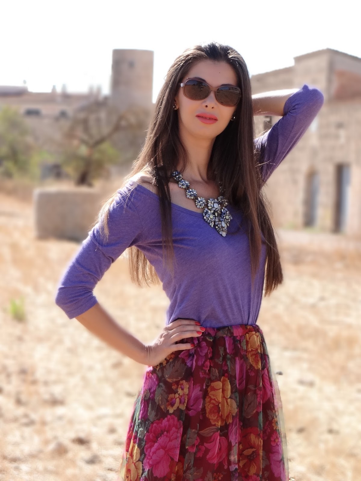 Simona Tucu: Fusta maxi vintage cu motive floare