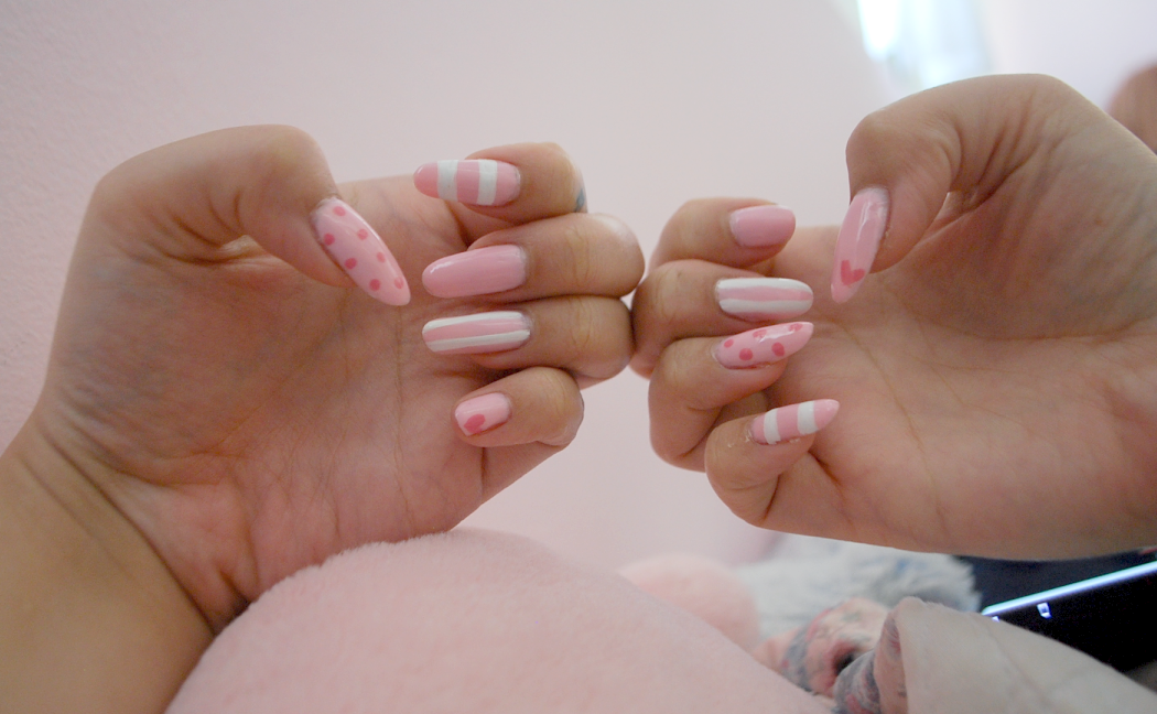 My Darling Rainbow: Strawberry Milkshake nails