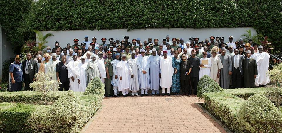 Pres. Buhari meets with Participants of Senior Executive Course 38, in ...