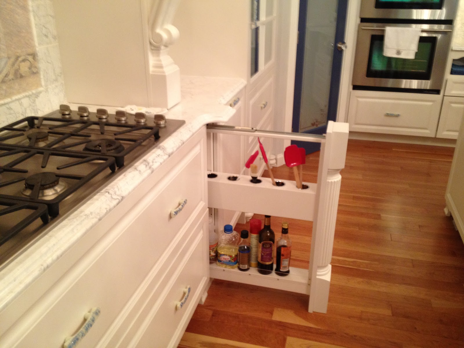 Stone Pond House: Kitchen