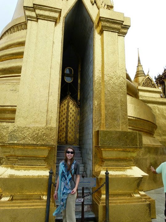 Travel - Posh Backpacking around South East Asia - Roses and Rolltops