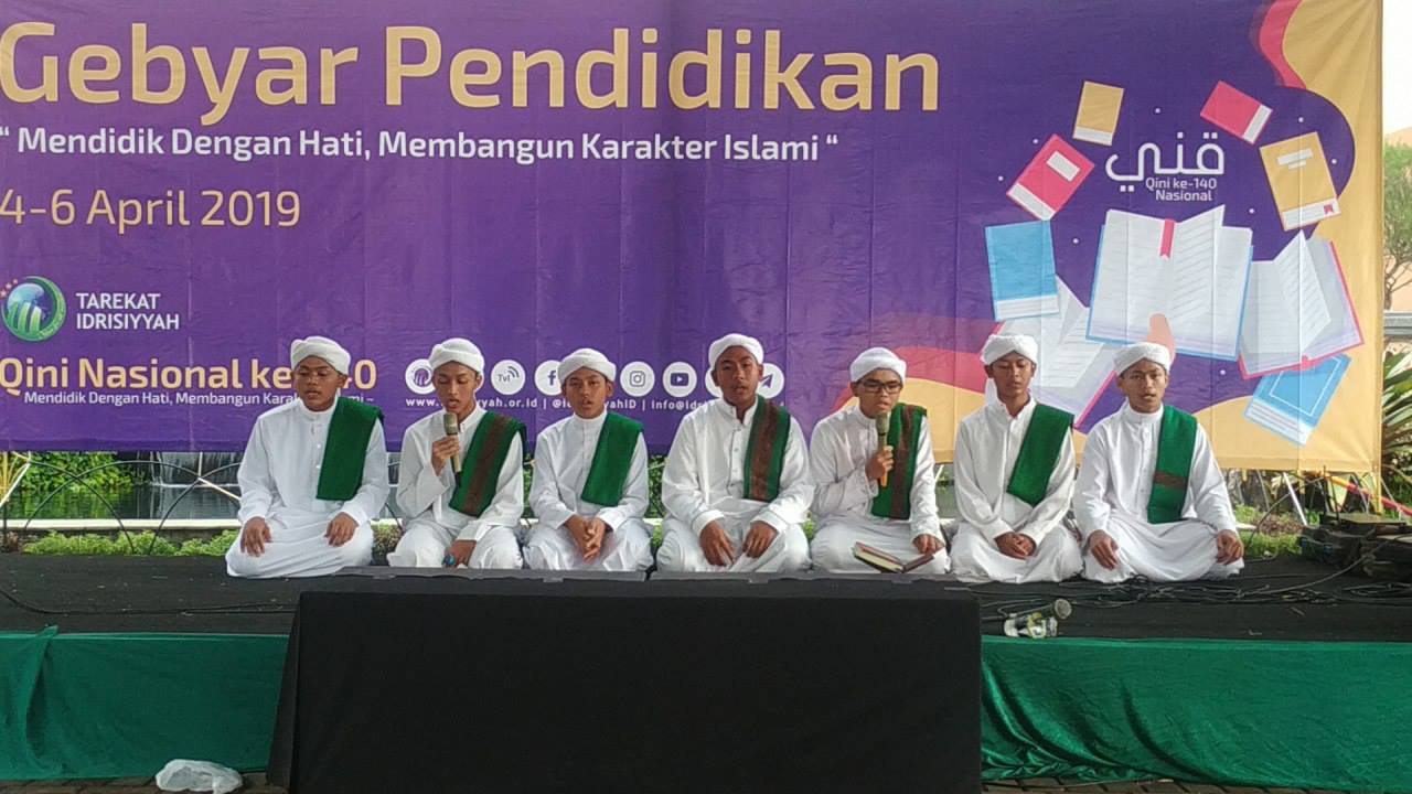 Mafaza Online: SYAHADAH HALAQOH TAHFIDZ PONPES IDRISIYYAH
