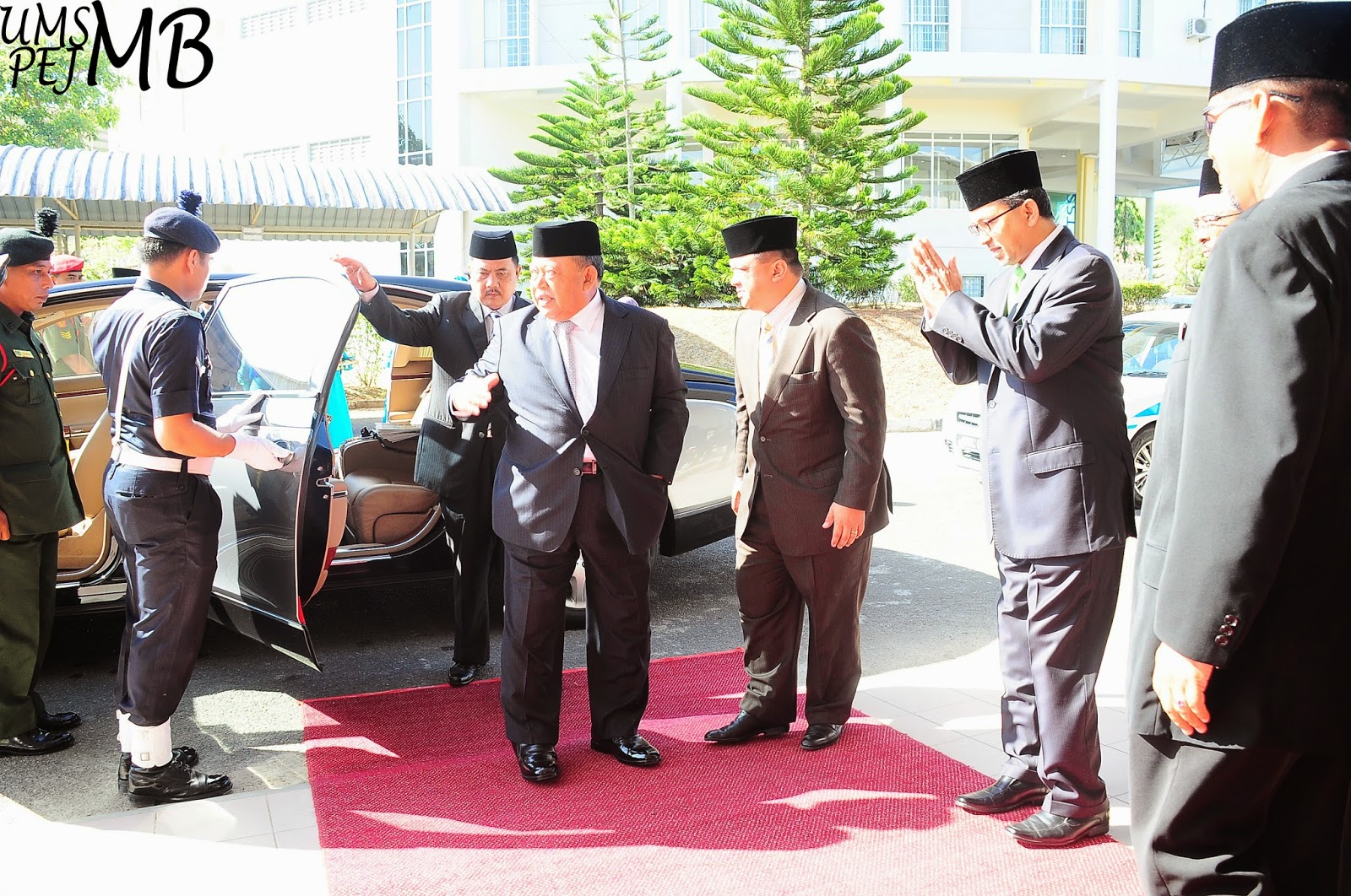 AKTIVITI MENTERI BESAR PERLIS: MAJLIS ISTIADAT KONVOKESYEN PTSS KE 8