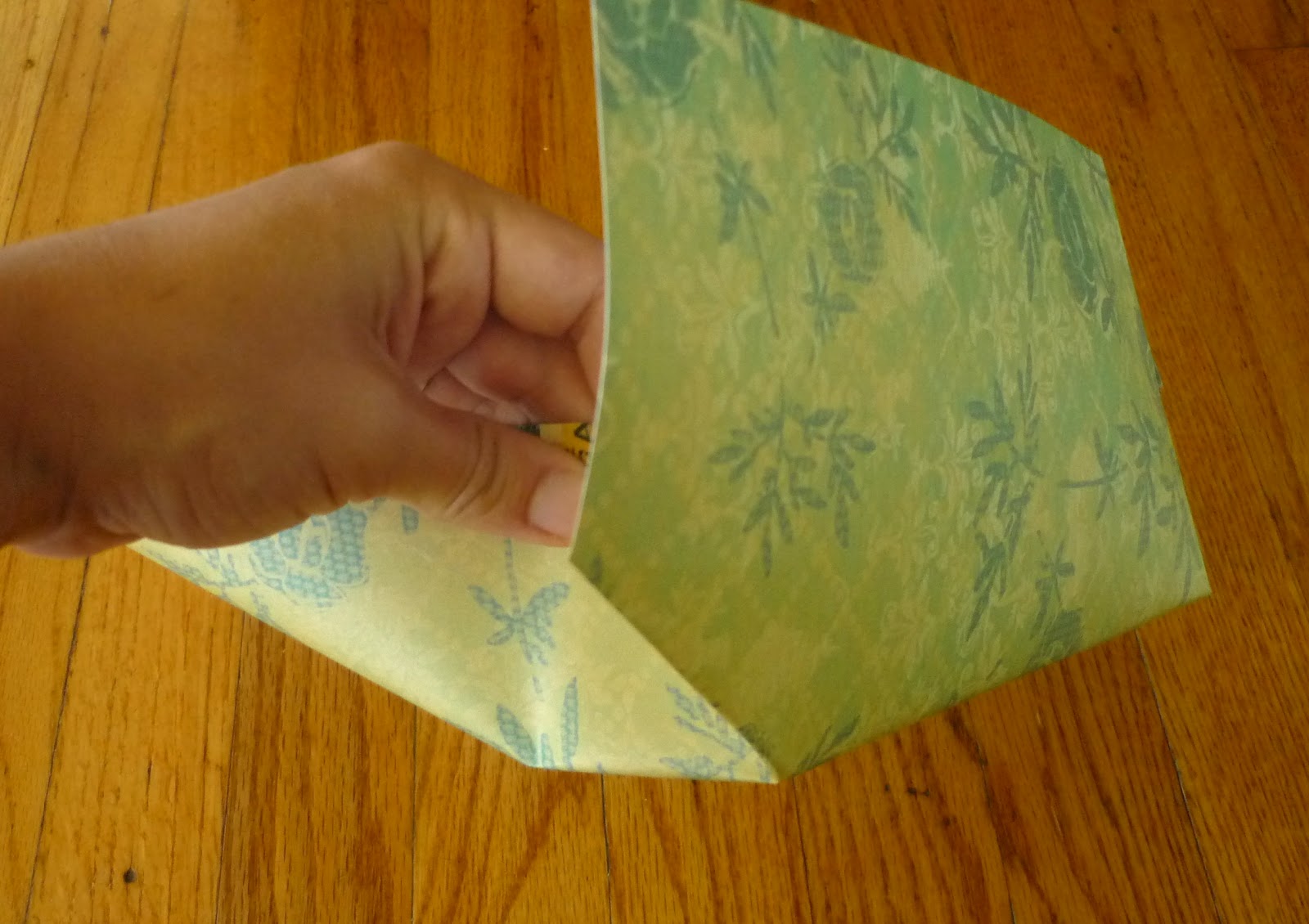 Harvesting Hart: Oatmeal Box Storage - A Tutorial