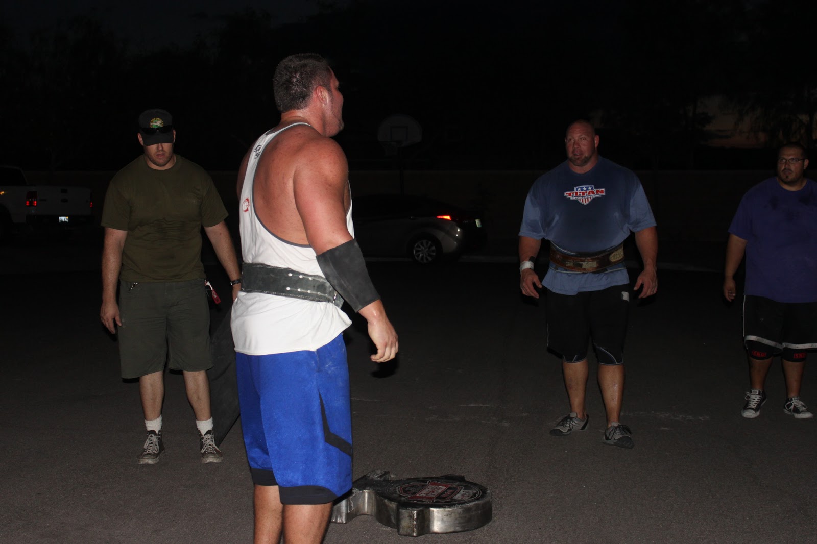 Strongman log: 23.7.2013 Log and Shield Carry with "The Best's"