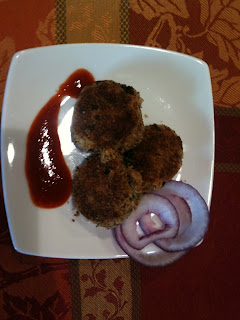 Randhuni - Bengali and Oriya Recipes: Tuna chop - Macher (fish) chop