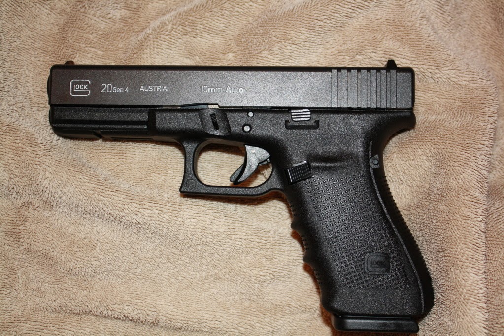 Hand Guns: Glock