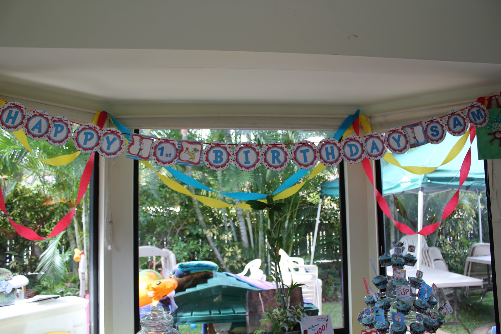 Rosebud Organics: Sam I Am is 1! A Dr. Seuss-themed 1st birthday party