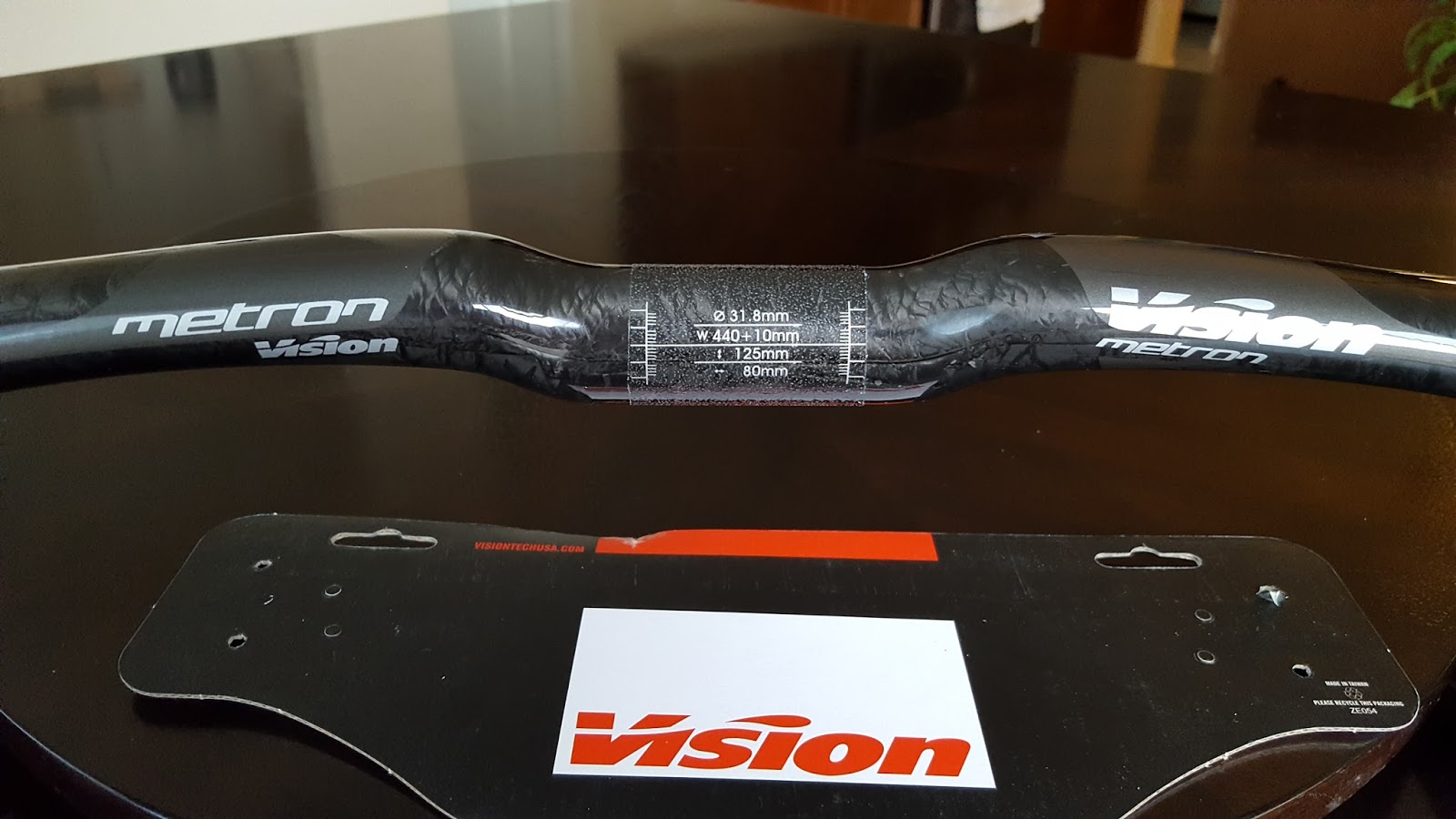 The Cross Training Cyclist: Vision Metron 4D Carbon Handlebar Review