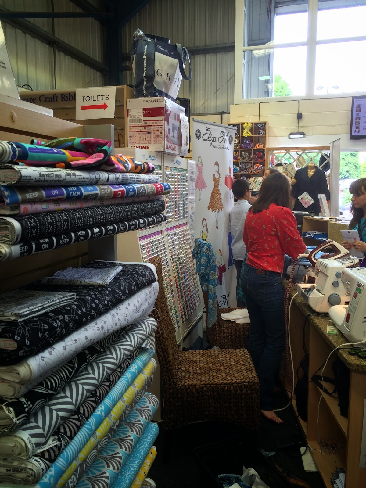 Minerva Crafts Meet Up / CHARM ABOUT YOU