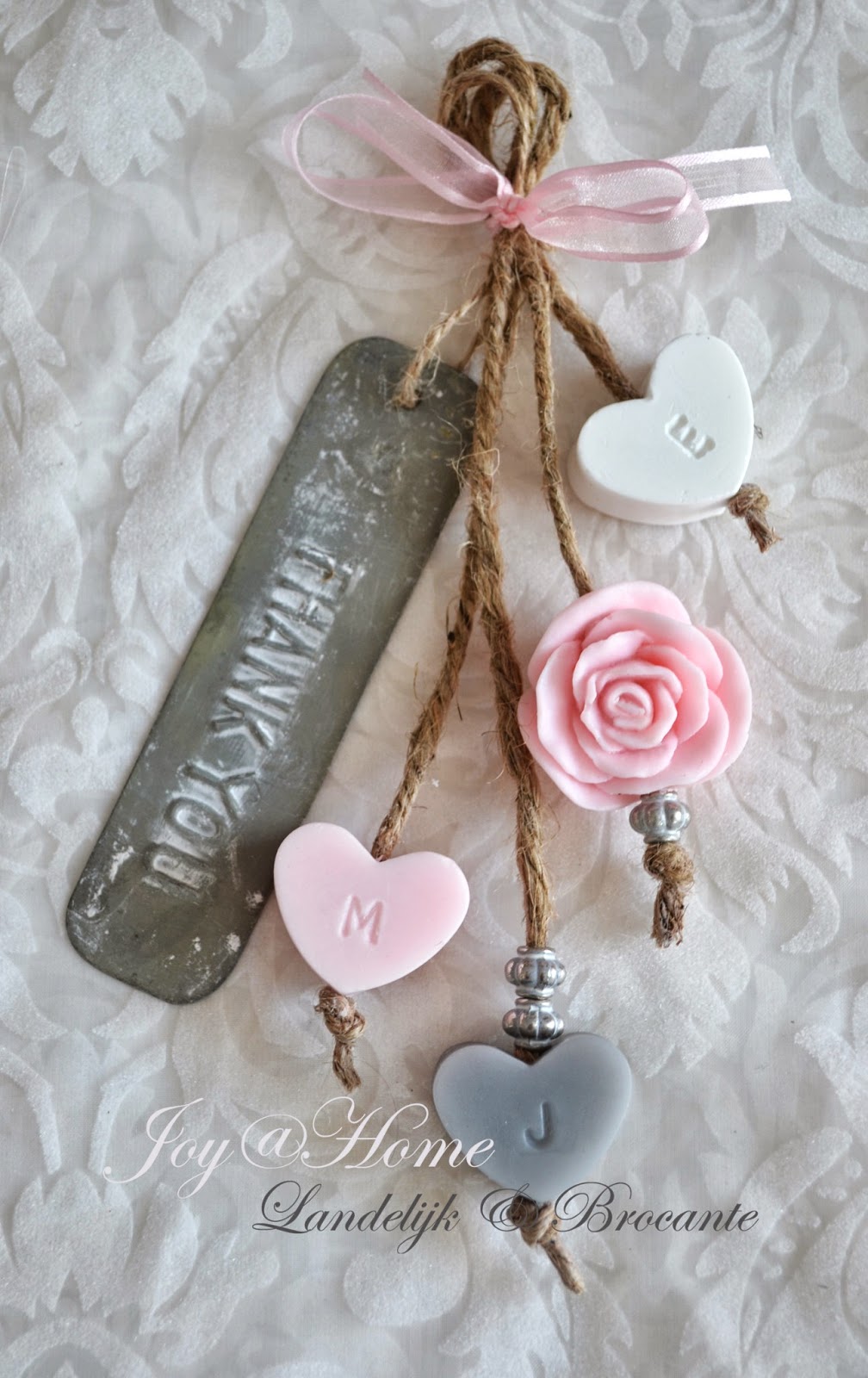 Joy@home cadeautjes en meer...: ♥ Zeepkettingen, bedankjes, labels ...